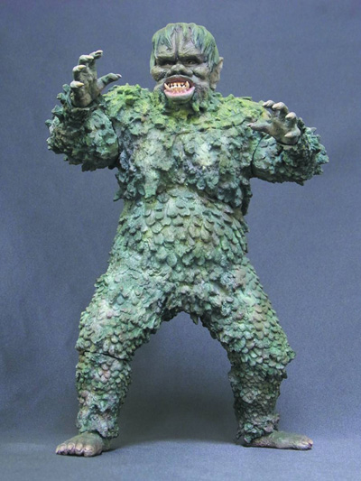 War of the Gargantuas Sanda vs. Gaira Previews Exclusive Vinyl Figure ...